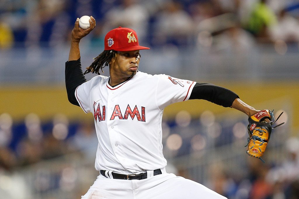 José Ureña y tres relevistas se combinan y dan triunfo a Marlins sobre ...
