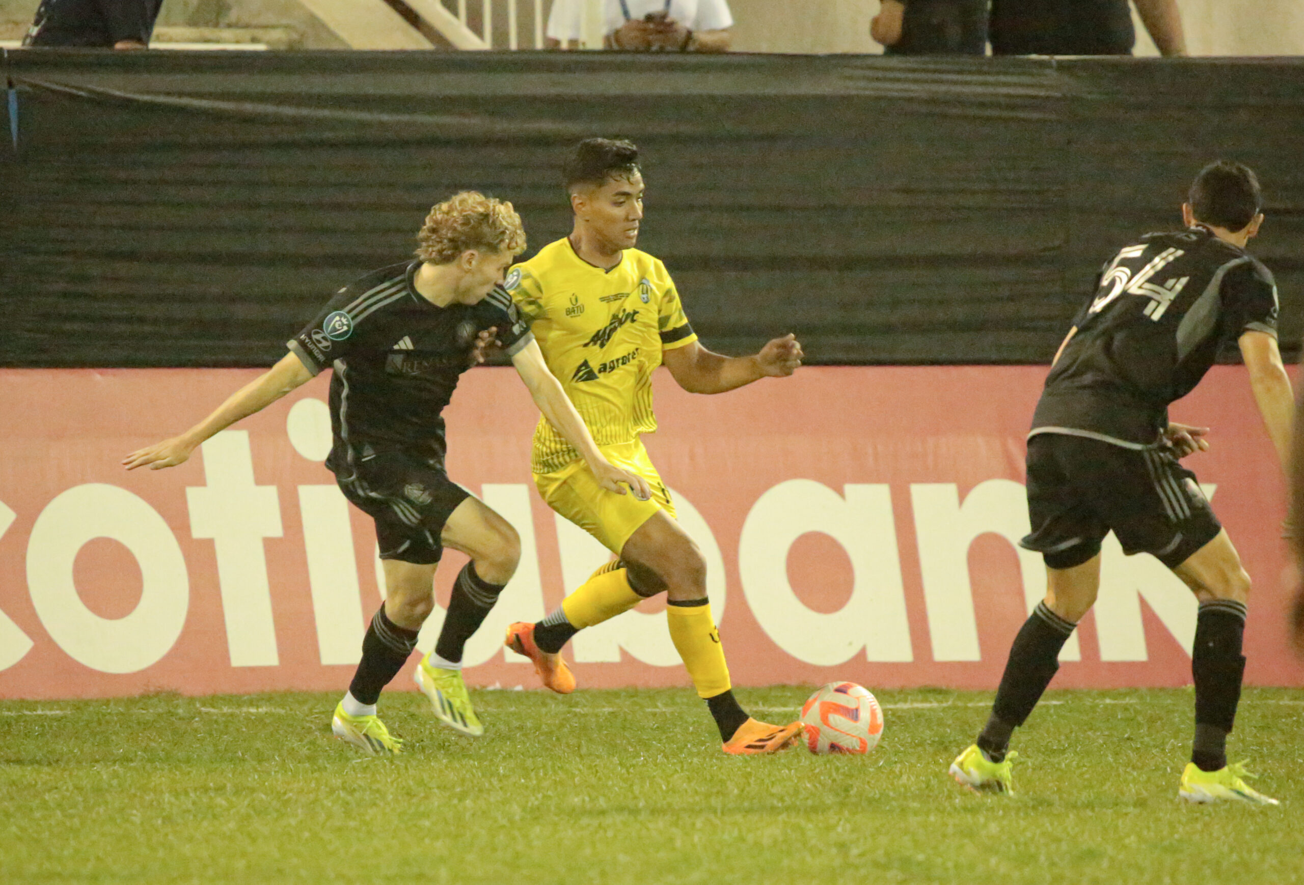 Moca cae en partido ida Copa Campeones frente a Nashville